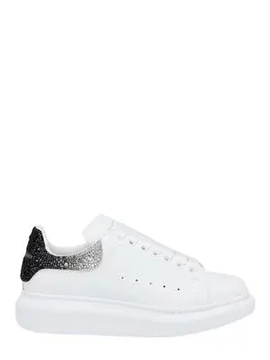 Alexander McQueen Oversized Sneakers With Crystal Embellishments - White/black