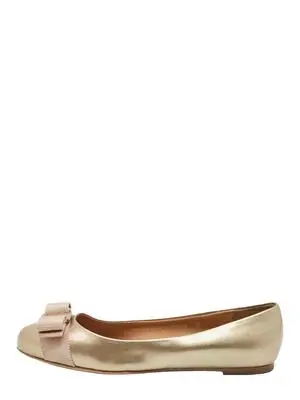 FERRAGAMO Vara Bow Ballet Flats - Gold