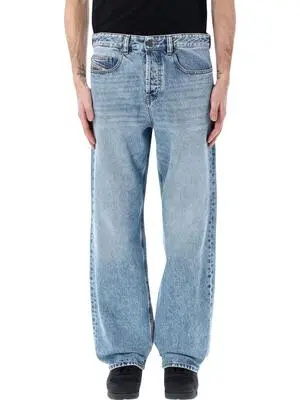 DIESEL® Relaxed 2001 D-macro Jeans - Blue
