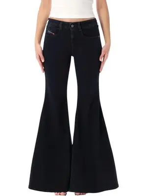 DIESEL® 1970 D-bleess Flare Jeans - Black