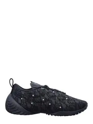 Nike Mini Astra Ultra Sneakers - Black