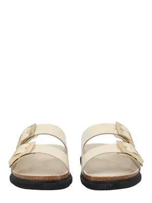 BIRKENSTOCK BIRKENSTOCK Classic Buckle Leather Sandals Beige