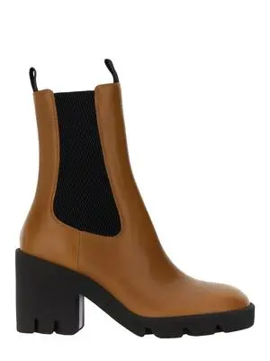 Burberry BURBERRY Leather Chelsea Boots Buff