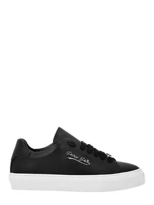 Philipp Plein Low Top Smooth Leather Sneakers With Applied Metal Logo - Black