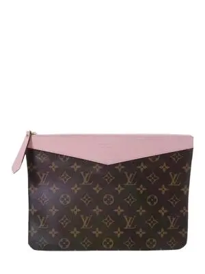LOUIS VUITTON Monogram Canvas Daily Clutch Bag - Brown