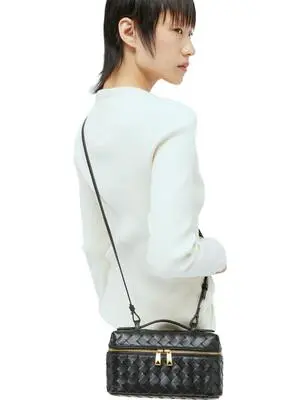 Bottega Veneta Intrecciato Leather Vanity Case - Black