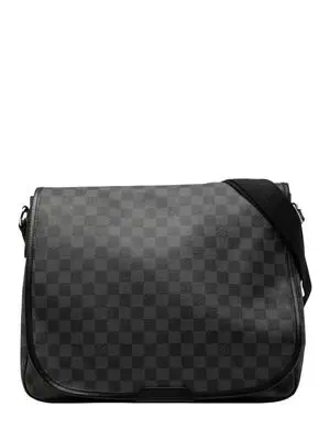 LOUIS VUITTON Damier Graphite Daniel Mm Crossbody Bag - Black