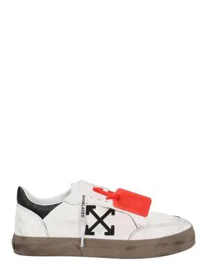 Off-White Vulcanized Low-top Sneakers In Crackled Leather - Black