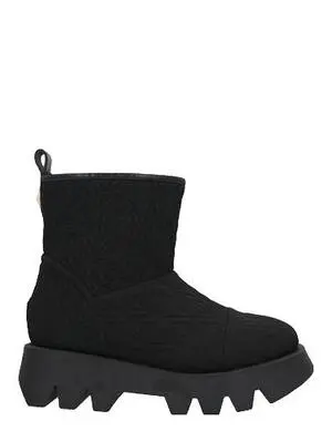 Elisabetta Franchi Quilted Ankle Boots With Lug Sole - Black