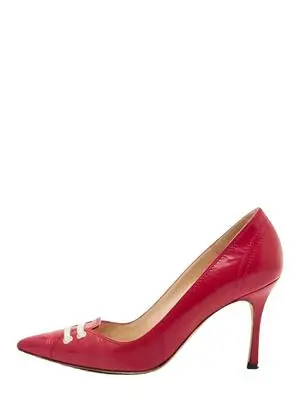 MANOLO BLAHNIK Manolo Blahnik Pointed-Toe Pumps With Eyelet Detail