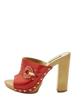 Dolce & Gabbana Studded Patent Leather Sandals - Red