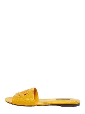 Dolce & Gabbana Dg Logo Croc-embossed Flat Sandals - Yellow