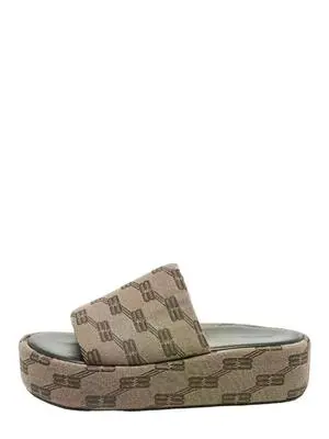 Balenciaga Rise Platform Sandals - Neutrals
