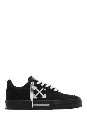 Off-White Vulcanized Low Top Sneakers - Black