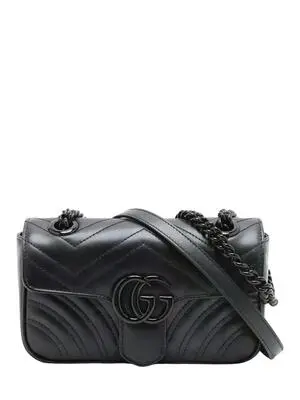 Gucci Small Gg Marmont Matelassé Calfskin Monochrome Shoulder Bag - Black