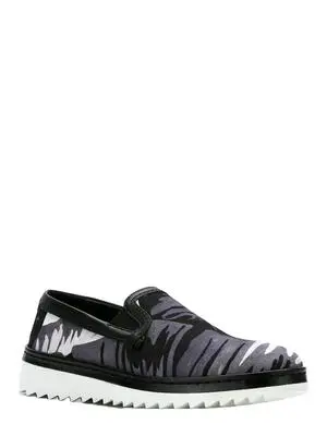 Dolce & Gabbana Printed Slip-on Sneakers - Black