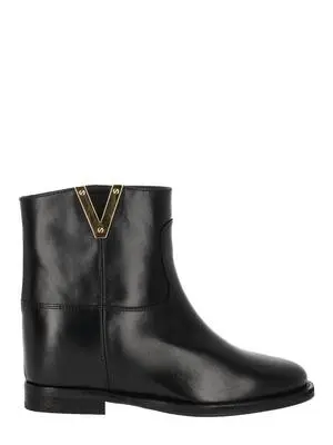 VIA ROMA 15 Black Leather Ankle Boots With Gold Tone V Detail - Red