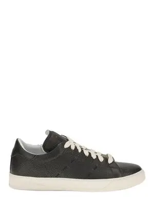 Kiton Pebbled Leather Lace-up Sneakers - Black