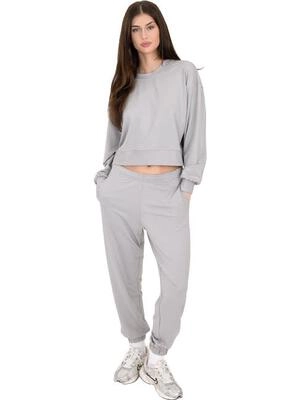 ON/OFF ESSENTIALS The Solace Sweatpant - Gray