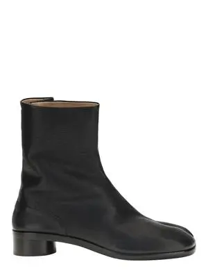 MAISON MARGIELA Maison Margiela Tabi Ankle Boots In Grained Leather