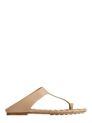 Bottega Veneta Lambskin Livia Thong Sandals - Neutral