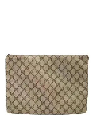 Gucci Gg Supreme Clutch Bag - Neutrals