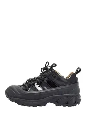 Burberry Arthur Sneakers - Black