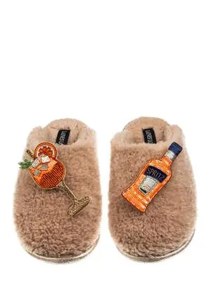 LAINES LONDON Laines London Teddy Closed Toe Slippers With Summer Spritzer Brooches Brown