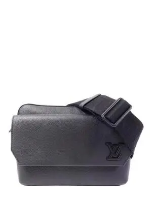 LOUIS VUITTON Aerogram Fastline Messenger Bag - Black