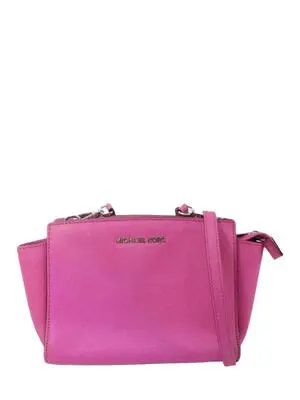 Michael Kors Michael Kors Vintage Logo Plaque Leather Shoulder Bag Pink