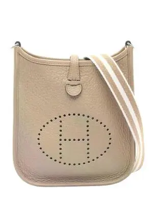 Hermès Hermès Evelyne 16 Amazone Crossbody Bag Neutrals