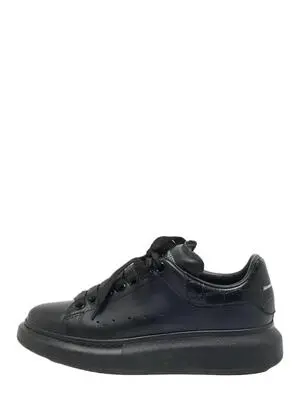 Alexander McQueen Oversized Leather Sneakers - Black