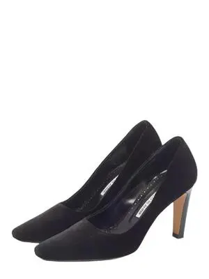 Manolo Blahnik Velvet Heeled Pumps - Black