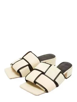 Bottega Veneta Lido Woven Sandals - Neutrals