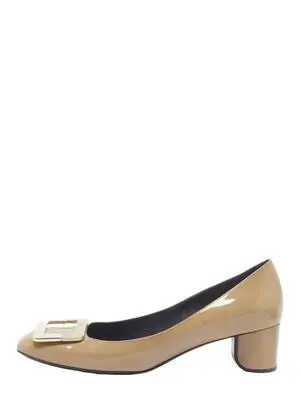 ROGER VIVIER Belle Vivier Buckle Pumps - Neutrals