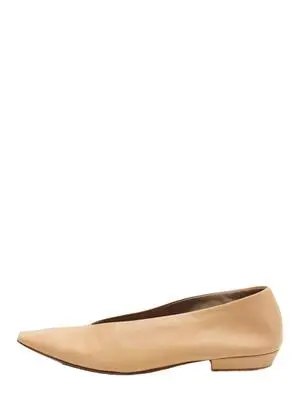 Bottega Veneta Almond Toe Ballet Flats - Neutrals
