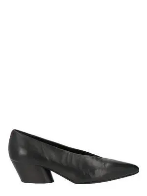 HALMANERA Leather Pumps - Black