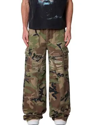 Mnml Distressed Camouflage Wide Leg Cargo Pants - Camo