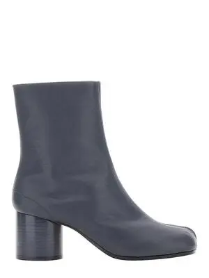 MAISON MARGIELA Ankle Boots With Tabi Toe And High Block Heel In Leather - Gray