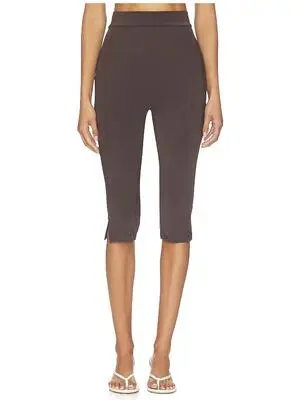 OPERASPORT Pollensa Cropped Pants With Ankle Split - Brown