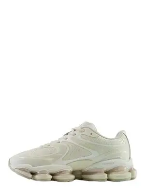 NEW BALANCE Abzorb 2000 Sneakers - Neutrals