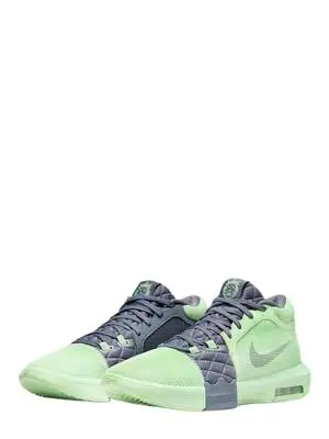 Nike Lebron Witness 8 Sneakers - Green