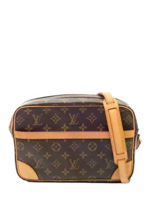 LOUIS VUITTON Monogram Shoulder Bag - Brown