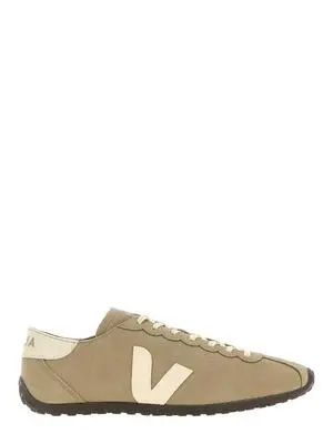 VEJA Dove Suede Cateyes Sneakers - Grey