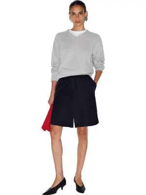 REFORMATION Sandy Satin Short - Black