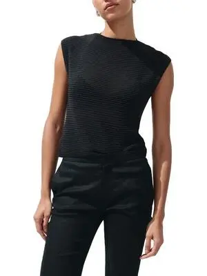 Mango Short-sleeved Crewneck Fine Knit Sweater - Black