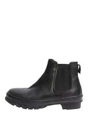 Legres Round-toe Leather Chelsea Boots - Black