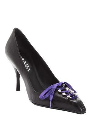Prada Runway Pump With Lace Detailing - Nero