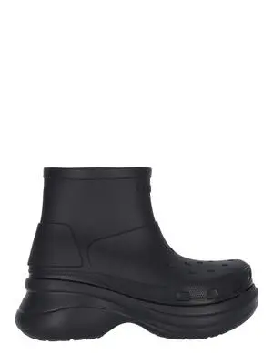 Balenciaga Modern Statement Boots - Black