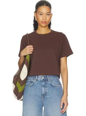 Sold Out NYC Cropped Perfect Tee - Chocolate